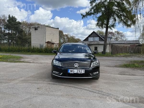 Melns Volkswagen Passat B7 2011 Ogre, ar dzinēja tilpumu 2.00 L un nobraukumu 253 tūkst. km par 6300 €, foto 3 vietnē AUTOMOTO.COM.LV