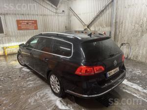 Black Volkswagen Passat B7 2011 in Riga, with an engine capacity of 2.00 L and mileage of 360 thousand km for 6150 €, photo 8 on AUTOMOTO.COM.LV