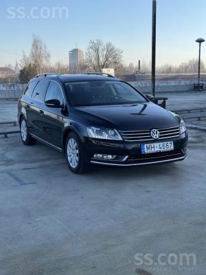 Black Volkswagen Passat B7 2011 in Riga, with an engine capacity of 2.00 L and mileage of 362 thousand km for 5350 €, photo 4 on AUTOMOTO.COM.LV