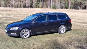 Melns Volkswagen Passat B7 2011 Rīga, ar dzinēja tilpumu 2.00 L un nobraukumu 288 tūkst. km par 3500 €, foto  vietnē AUTOMOTO.COM.LV