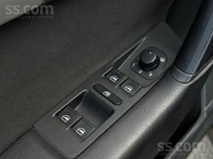 Melns Volkswagen Passat B7 2011 Rīga, ar dzinēja tilpumu 2.00 L un nobraukumu 360 tūkst. km par 3500 €, foto 9 vietnē AUTOMOTO.COM.LV