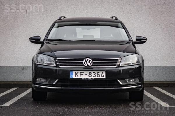 Black Volkswagen Passat B7 2011 in Riga, with an engine capacity of 1.60 L and mileage of 270 thousand km for 4750 €, photo 2 on AUTOMOTO.COM.LV