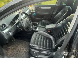 Melns Volkswagen Passat B7 2011 Rīga, ar dzinēja tilpumu 2.00 L un nobraukumu 351 tūkst. km par 2500 €, foto 5 vietnē AUTOMOTO.COM.LV