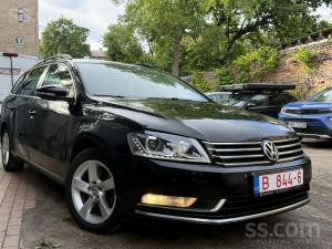 Black Volkswagen Passat B7 2011 in Riga, with an engine capacity of 2.00 L and mileage of 385 thousand km for 1650 €, photo 4 on AUTOMOTO.COM.LV