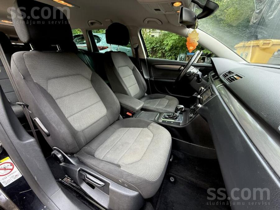 Black Volkswagen Passat B7 2011 in Riga, with an engine capacity of 2.00 L and mileage of 385 thousand km for 1650 €, photo 10 on AUTOMOTO.COM.LV