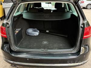 Black Volkswagen Passat B7 2011 in Riga, with an engine capacity of 2.00 L and mileage of 385 thousand km for 1650 €, photo 15 on AUTOMOTO.COM.LV