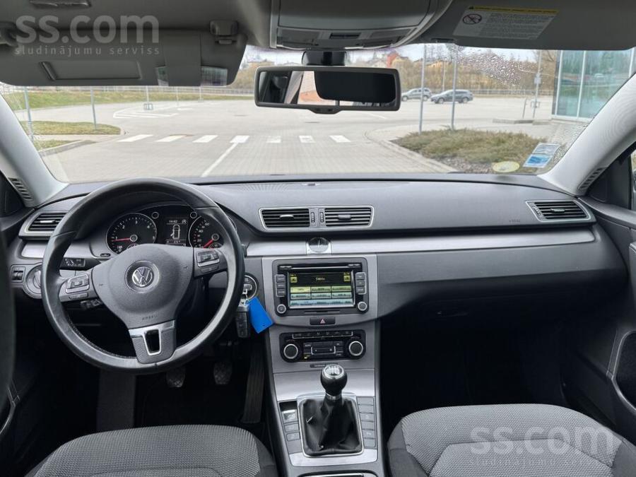 Melns Volkswagen Passat B7 2011 Rēzekne, ar dzinēja tilpumu 2.00 L un nobraukumu 258 tūkst. km par 5700 €, foto 10 vietnē AUTOMOTO.COM.LV