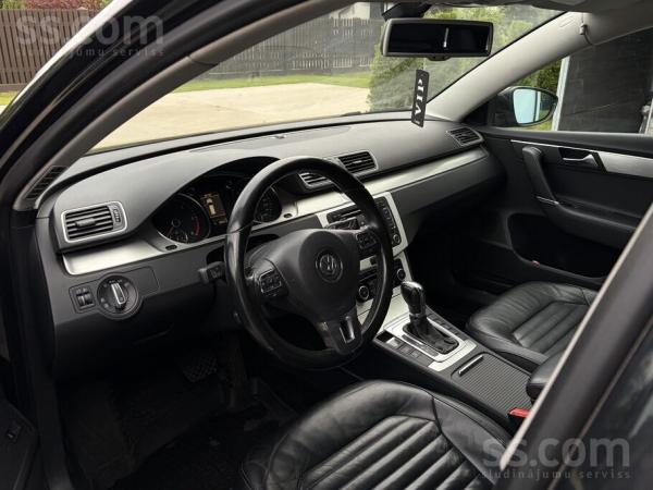 Black Volkswagen Passat B7 2011 in Jelgava, with an engine capacity of 2.00 L and mileage of 339 thousand km for 4500 €, photo 6 on AUTOMOTO.COM.LV