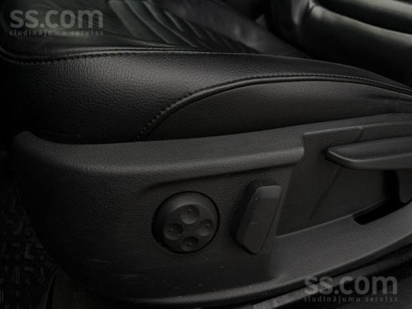 Black Volkswagen Passat B7 2011 in Jelgava, with an engine capacity of 2.00 L and mileage of 339 thousand km for 4500 €, photo 7 on AUTOMOTO.COM.LV