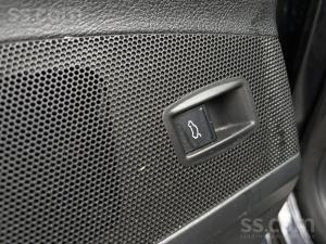 Black Volkswagen Passat B7 2011 in Jelgava, with an engine capacity of 2.00 L and mileage of 339 thousand km for 4950 €, photo 14 on AUTOMOTO.COM.LV