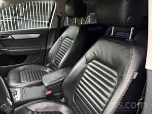 Black Volkswagen Passat B7 2011 in Jelgava, with an engine capacity of 2.00 L and mileage of 339 thousand km for 4950 €, photo 16 on AUTOMOTO.COM.LV