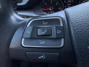 Black Volkswagen Passat B7 2011 in Riga, with an engine capacity of 2.00 L and mileage of 318 thousand km for 3990 €, photo 26 on AUTOMOTO.COM.LV