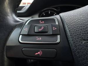 Black Volkswagen Passat B7 2011 in Riga, with an engine capacity of 2.00 L and mileage of 349 thousand km for 4390 €, photo 27 on AUTOMOTO.COM.LV