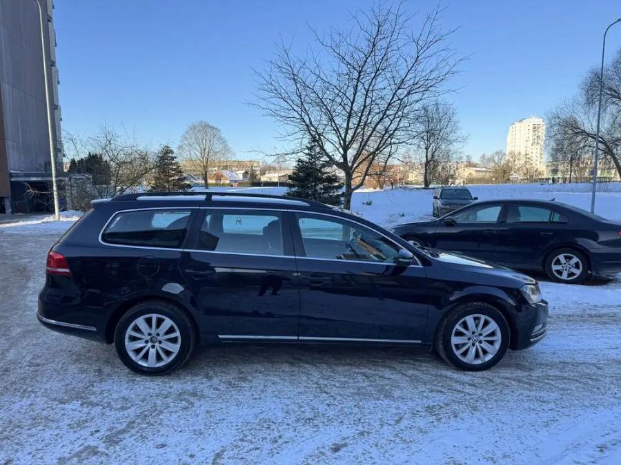 Melns Volkswagen Passat B7 2011 Rīga, ar dzinēja tilpumu 2.00 L un nobraukumu 260 tūkst. km par 4490 €, foto 3 vietnē AUTOMOTO.COM.LV
