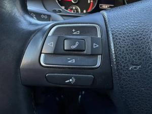 Melns Volkswagen Passat B7 2011 Rīga, ar dzinēja tilpumu 2.00 L un nobraukumu 260 tūkst. km par 4490 €, foto 24 vietnē AUTOMOTO.COM.LV
