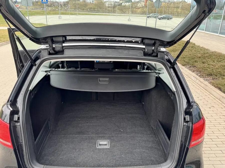 Melns Volkswagen Passat B7 2011 Rēzekne, ar dzinēja tilpumu 2.00 L un nobraukumu 258 tūkst. km par 5700 €, foto 13 vietnē AUTOMOTO.COM.LV