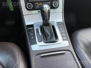 Melns Volkswagen Passat B7 2011 Rīga, ar dzinēja tilpumu 2.00 L un nobraukumu 305 tūkst. km par 4900 €, foto 7 vietnē AUTOMOTO.COM.LV