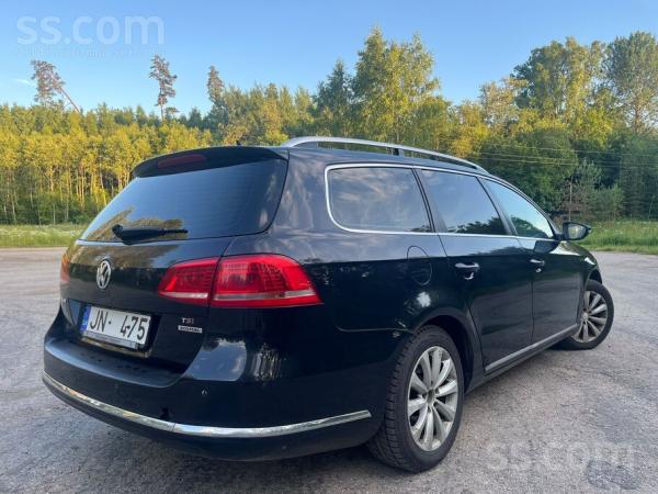 Black Volkswagen Passat B7 2011 in Gulbene, with an engine capacity of 1.40 L and mileage of 374 thousand km for 3150 €, photo 3 on AUTOMOTO.COM.LV