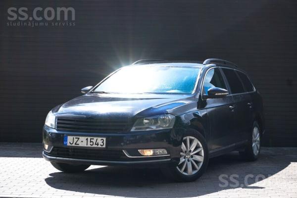 Black Volkswagen Passat B7 2011 in Riga, with an engine capacity of 2.00 L and mileage of 384 thousand km for 1990 €, photo 1 on AUTOMOTO.COM.LV