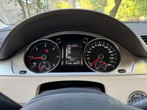 Black Volkswagen Passat B7 2011 in Jurmala, with an engine capacity of 2.00 L and mileage of 311 thousand km for 4999 €, photo 10 on AUTOMOTO.COM.LV