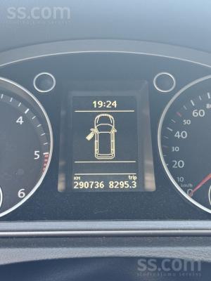 Black Volkswagen Passat B7 2011 in Liepaja, with an engine capacity of 2.00 L and mileage of 291 thousand km for 3500 €, photo 15 on AUTOMOTO.COM.LV