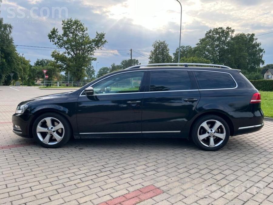 Black Volkswagen Passat B7 2011 in Riga, with an engine capacity of 1.80 L and mileage of 235 thousand km for 3000 €, photo 5 on AUTOMOTO.COM.LV