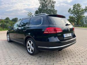 Black Volkswagen Passat B7 2011 in Riga, with an engine capacity of 1.80 L and mileage of 235 thousand km for 3000 €, photo 6 on AUTOMOTO.COM.LV