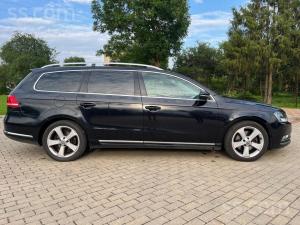 Black Volkswagen Passat B7 2011 in Riga, with an engine capacity of 1.80 L and mileage of 235 thousand km for 3000 €, photo 9 on AUTOMOTO.COM.LV