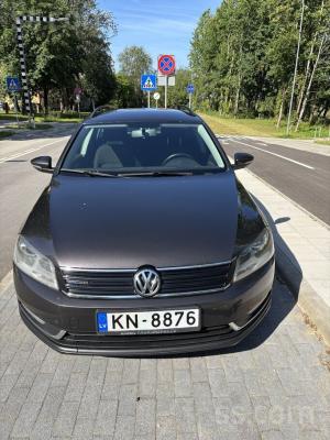 Melns Volkswagen Passat B7 2011 Rīga, ar dzinēja tilpumu 1.60 L un nobraukumu 279 tūkst. km par 3750 €, foto 3 vietnē AUTOMOTO.COM.LV