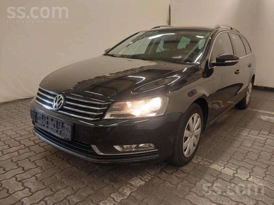 Black Volkswagen Passat B7 2011 in Cesis, with an engine capacity of 2.00 L and mileage of 0 thousand km for 4200 €, photo 1 on AUTOMOTO.COM.LV