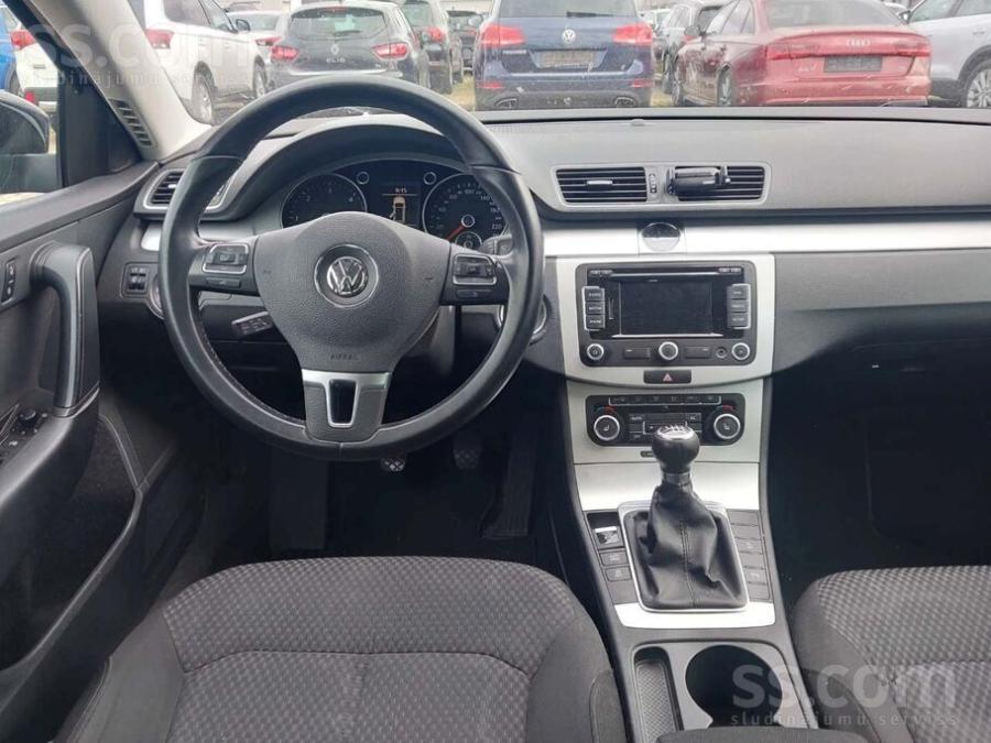 Black Volkswagen Passat B7 2011 in Cesis, with an engine capacity of 2.00 L and mileage of 0 thousand km for 4200 €, photo 12 on AUTOMOTO.COM.LV