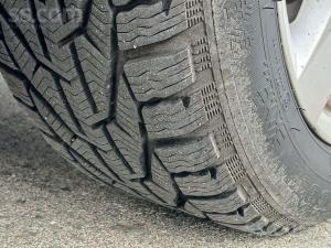 Melns Volkswagen Passat B7 2011 Rīga, ar dzinēja tilpumu 2.00 L un nobraukumu 0 tūkst. km par 1590 €, foto 6 vietnē AUTOMOTO.COM.LV