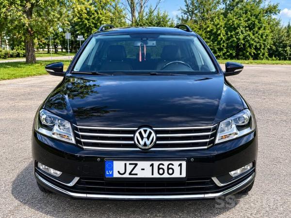 Volkswagen Passat B7 2011 Rīga vietnē Melns Volkswagen Passat B7 2011 Rīga, ar dzinēja tilpumu 2.00 L un nobraukumu 390 tūkst. km par 4200 €, foto 1 vietnē AUTOMOTO.COM.LV