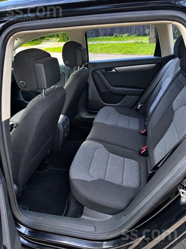 Volkswagen Passat B7 2011 Rīga vietnē Melns Volkswagen Passat B7 2011 Rīga, ar dzinēja tilpumu 2.00 L un nobraukumu 390 tūkst. km par 4200 €, foto 10 vietnē AUTOMOTO.COM.LV