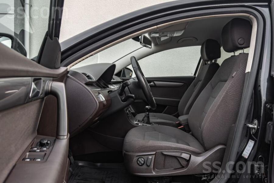 Melns Volkswagen Passat B7 2011 Rīga, ar dzinēja tilpumu 1.60 L un nobraukumu 270 tūkst. km par 4450 €, foto 8 vietnē AUTOMOTO.COM.LV