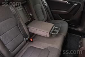 Melns Volkswagen Passat B7 2011 Rīga, ar dzinēja tilpumu 1.60 L un nobraukumu 270 tūkst. km par 4450 €, foto 12 vietnē AUTOMOTO.COM.LV