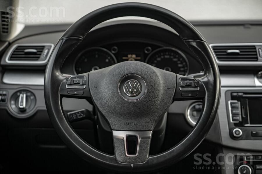 Melns Volkswagen Passat B7 2011 Rīga, ar dzinēja tilpumu 1.60 L un nobraukumu 270 tūkst. km par 4450 €, foto 16 vietnē AUTOMOTO.COM.LV