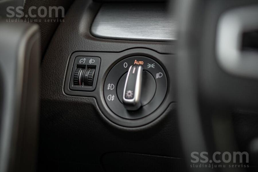 Melns Volkswagen Passat B7 2011 Rīga, ar dzinēja tilpumu 1.60 L un nobraukumu 270 tūkst. km par 4450 €, foto 25 vietnē AUTOMOTO.COM.LV