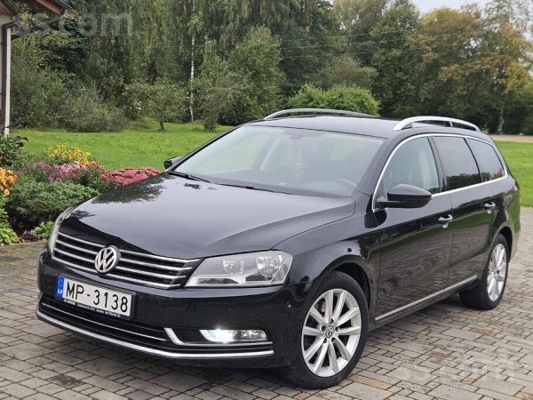 Volkswagen Passat B7 2011 in Jelgava on AUTOMOTO.COM.LV Black Volkswagen Passat B7 2011 in Jelgava, with an engine capacity of 2.00 L and mileage of 254 thousand km for 5350 €, photo 1 on AUTOMOTO.COM.LV