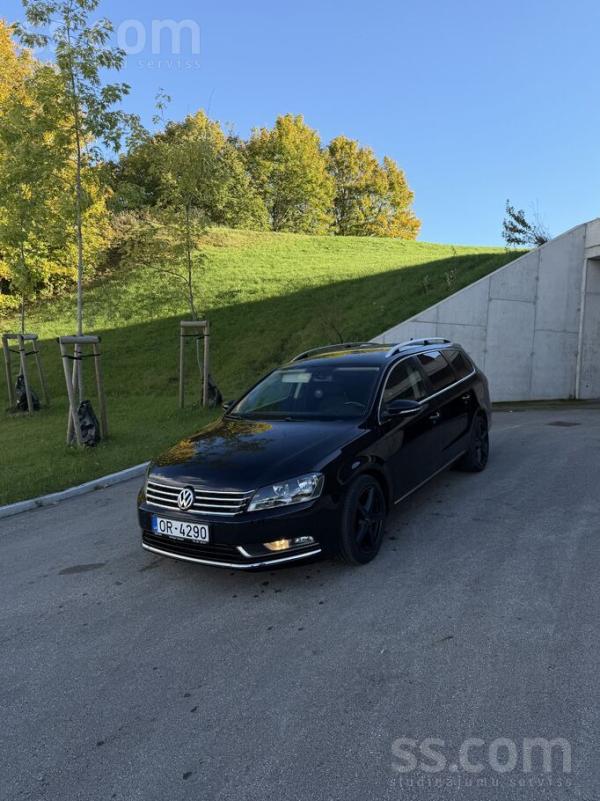 Melns Volkswagen Passat B7 2011 Rēzekne, ar dzinēja tilpumu 1.60 L un nobraukumu 345 tūkst. km par 5500 €, foto 1 vietnē AUTOMOTO.COM.LV