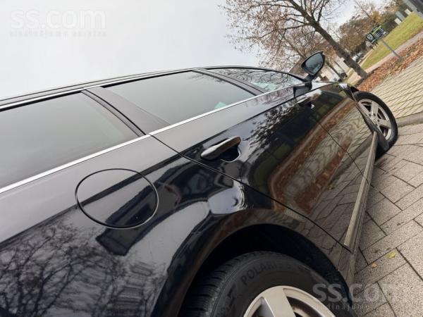 Black Volkswagen Passat B7 2012 in Riga, with an engine capacity of 2.00 L and mileage of 0 thousand km for 4790 €, photo 11 on AUTOMOTO.COM.LV