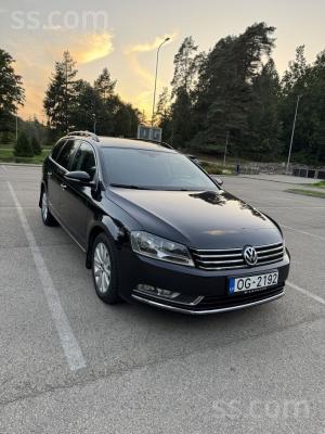 Black Volkswagen Passat B7 2012 in Ogre, with an engine capacity of 2.00 L and mileage of 239 thousand km for 4500 €, photo  on AUTOMOTO.COM.LV
