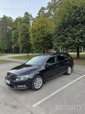 Melns Volkswagen Passat B7 2012 Ogre, ar dzinēja tilpumu 2.00 L un nobraukumu 239 tūkst. km par 4500 €, foto 3 vietnē AUTOMOTO.COM.LV