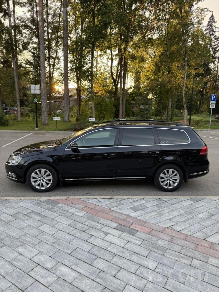 Melns Volkswagen Passat B7 2012 Ogre, ar dzinēja tilpumu 2.00 L un nobraukumu 239 tūkst. km par 4500 €, foto 4 vietnē AUTOMOTO.COM.LV