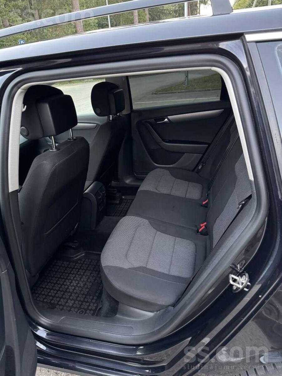 Melns Volkswagen Passat B7 2012 Ogre, ar dzinēja tilpumu 2.00 L un nobraukumu 239 tūkst. km par 4500 €, foto 13 vietnē AUTOMOTO.COM.LV
