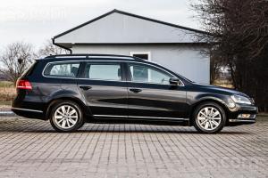 Melns Volkswagen Passat B7 2012 Tukums, ar dzinēja tilpumu 1.60 L un nobraukumu 286 tūkst. km par 4890 €, foto 3 vietnē AUTOMOTO.COM.LV