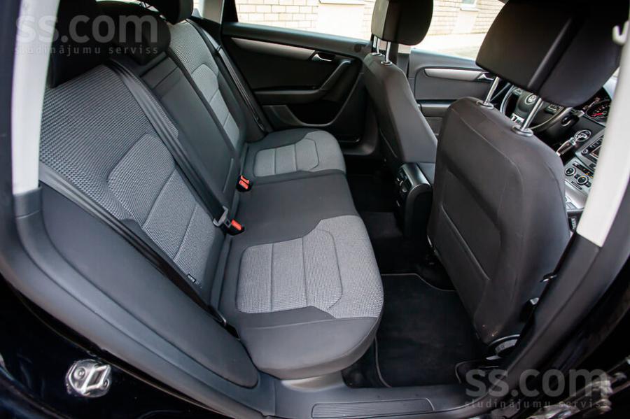 Melns Volkswagen Passat B7 2012 Tukums, ar dzinēja tilpumu 1.60 L un nobraukumu 286 tūkst. km par 4890 €, foto 10 vietnē AUTOMOTO.COM.LV