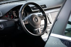 Melns Volkswagen Passat B7 2012 Tukums, ar dzinēja tilpumu 1.60 L un nobraukumu 286 tūkst. km par 4890 €, foto 15 vietnē AUTOMOTO.COM.LV