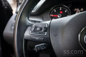 Melns Volkswagen Passat B7 2012 Tukums, ar dzinēja tilpumu 1.60 L un nobraukumu 286 tūkst. km par 4890 €, foto 18 vietnē AUTOMOTO.COM.LV