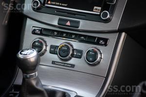 Melns Volkswagen Passat B7 2012 Tukums, ar dzinēja tilpumu 1.60 L un nobraukumu 286 tūkst. km par 4890 €, foto 22 vietnē AUTOMOTO.COM.LV